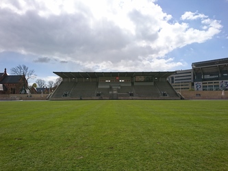 Idrætshuset / Østerbro Stadion - Stadion (tilskuere) — Godadgang