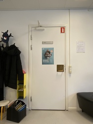 Lægerne 2920 - Mads Klem Thomsen & Volker Scheele — Godadgang